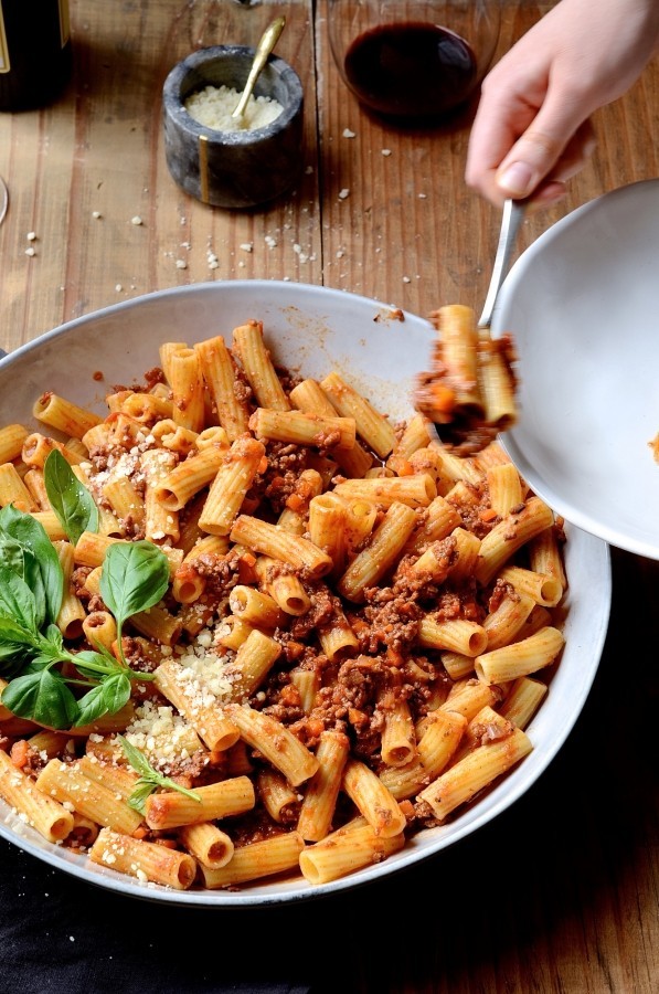 Red wine ragu with rigatoni | Best Bolognese pasta recipe