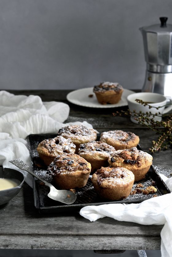 Hot cross bun scroll scones | Bibbyskitchen Easter baking recipes