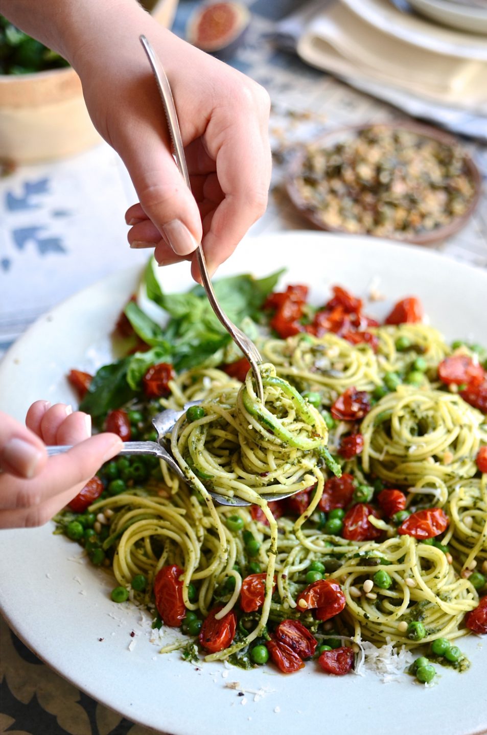 Healthy basil pesto pasta | Bibbyskitchen recipes | Vegetarian